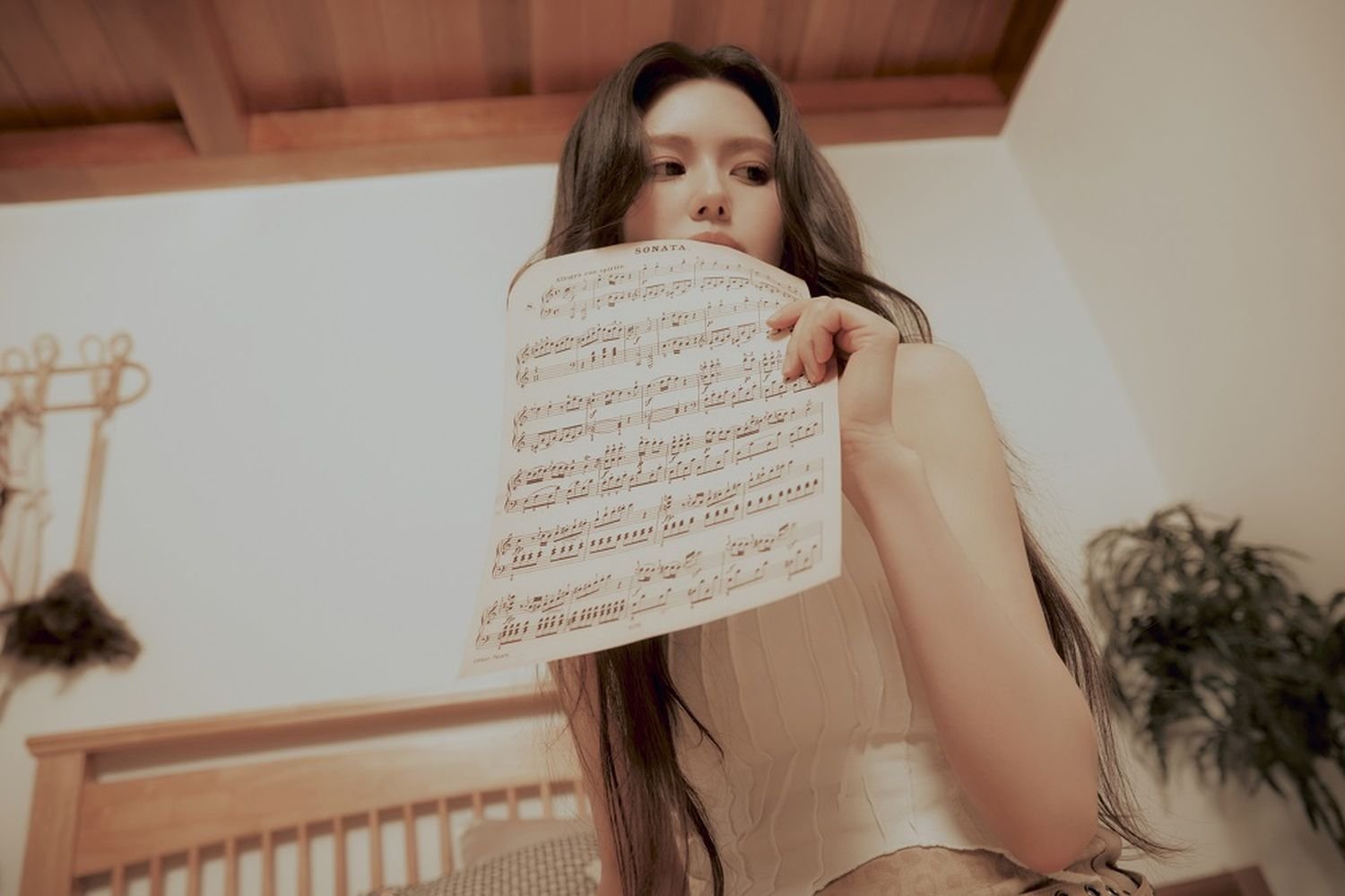 Olivia Marsh、自身初のEP『Meanwhile』をリリース！ | USENの音楽情報サイト「encore（アンコール）」